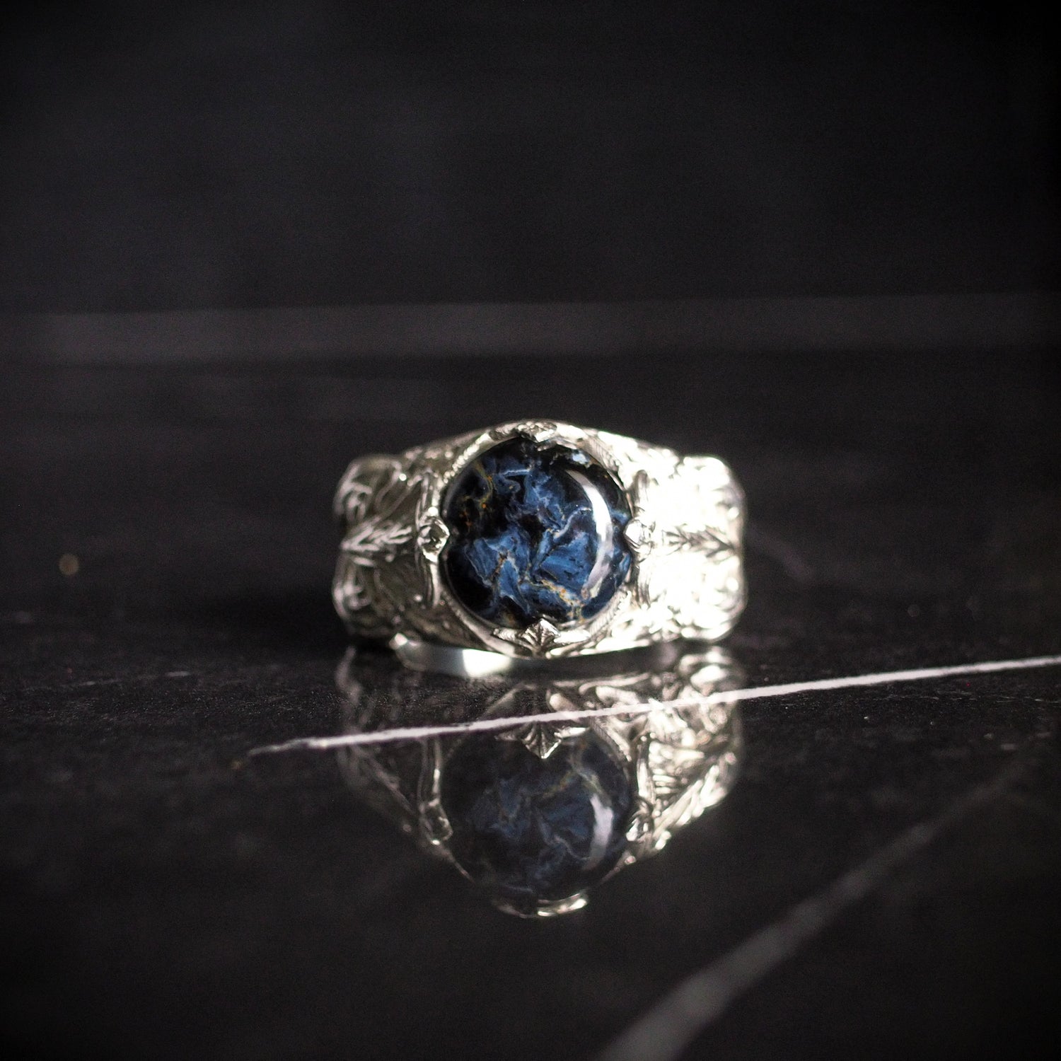 Mithril Ring of Insight – Monothic